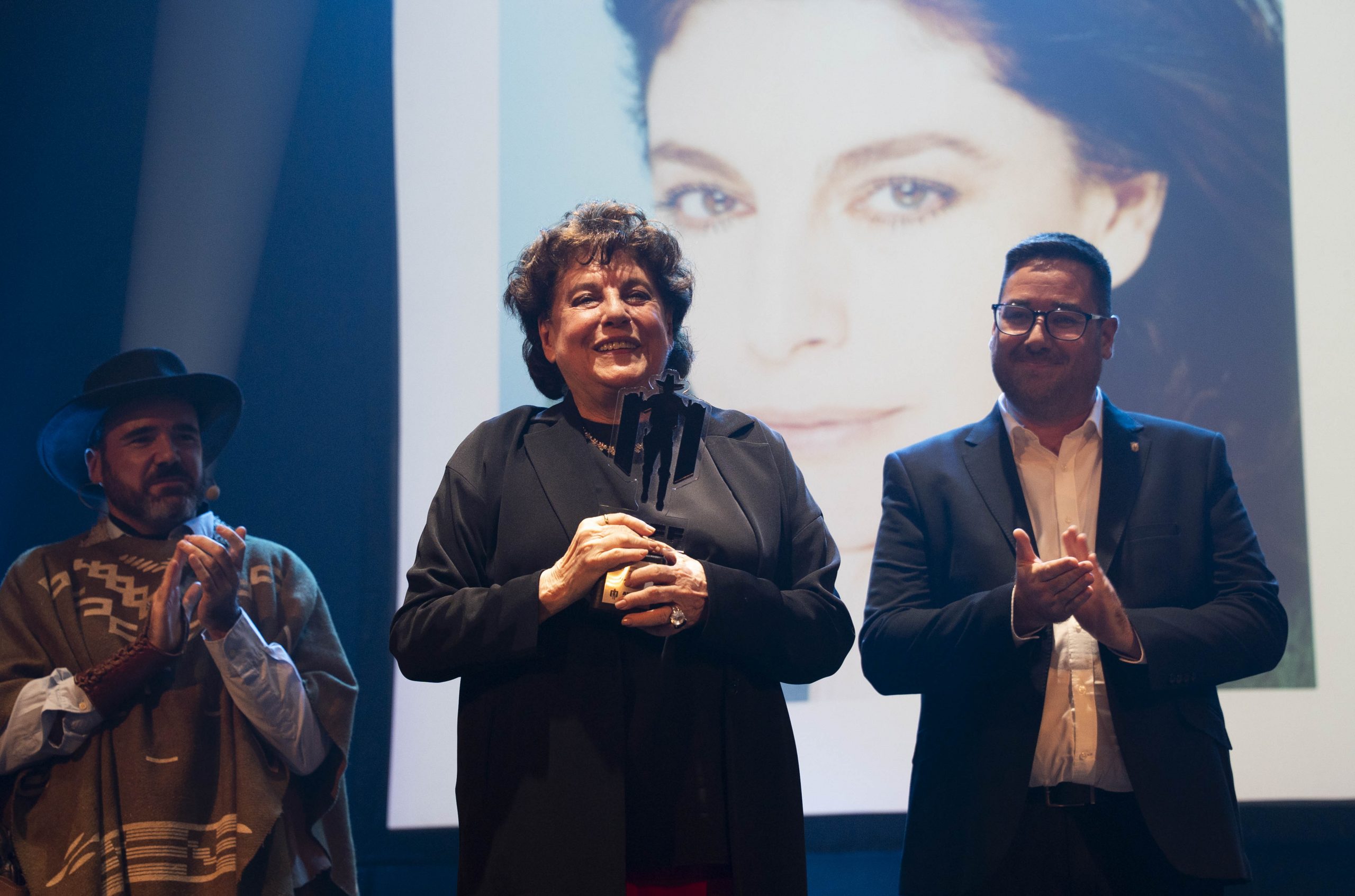 Charo López, Premio Tabernas de Cine: "Tuve la suerte de venir a ...